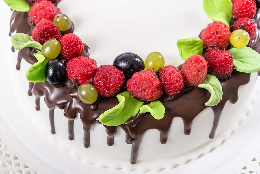 Tort Decorat cu Fructe | Torterie.ro